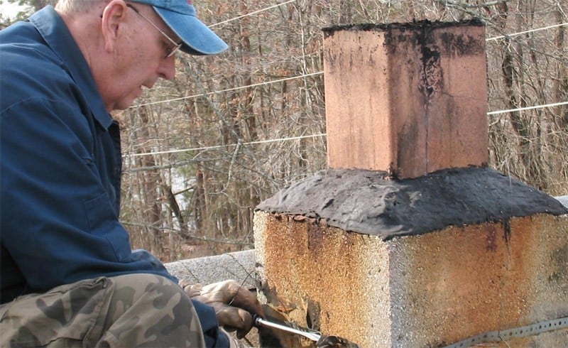 Nedrivning af skorsten - Pris, regler & guide (2024 opdateret)